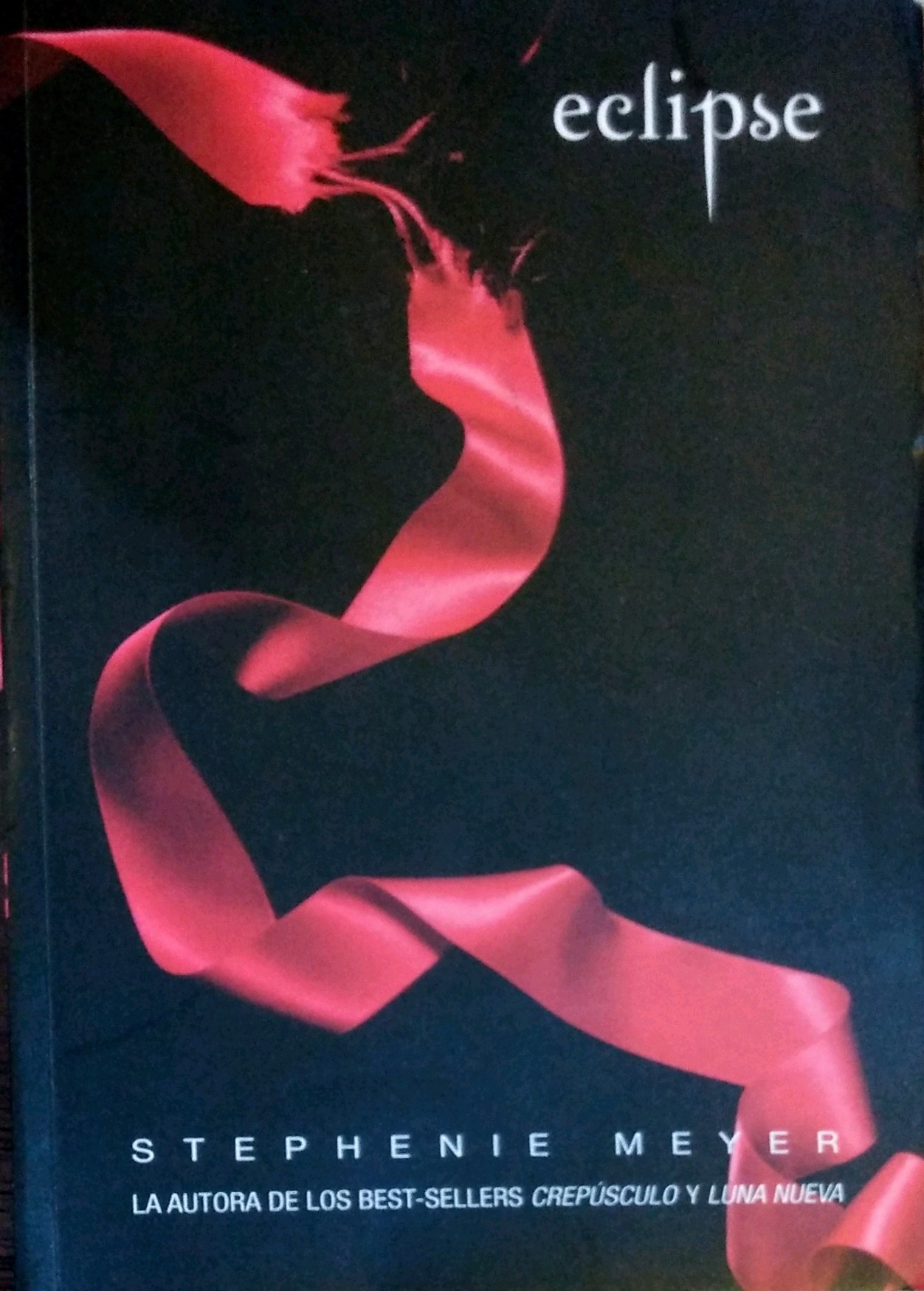 Livro: Eclipse [Usado] - Stephenie Meyer | Cirkula Editora e Livraria